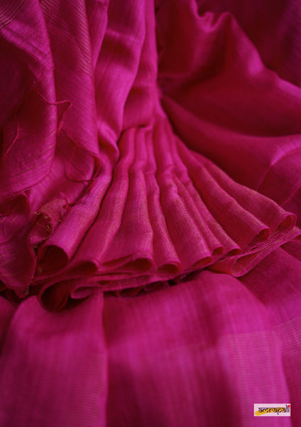 Handwoven Pure Matka Silk with Gold Accents – Amrapali Boutique