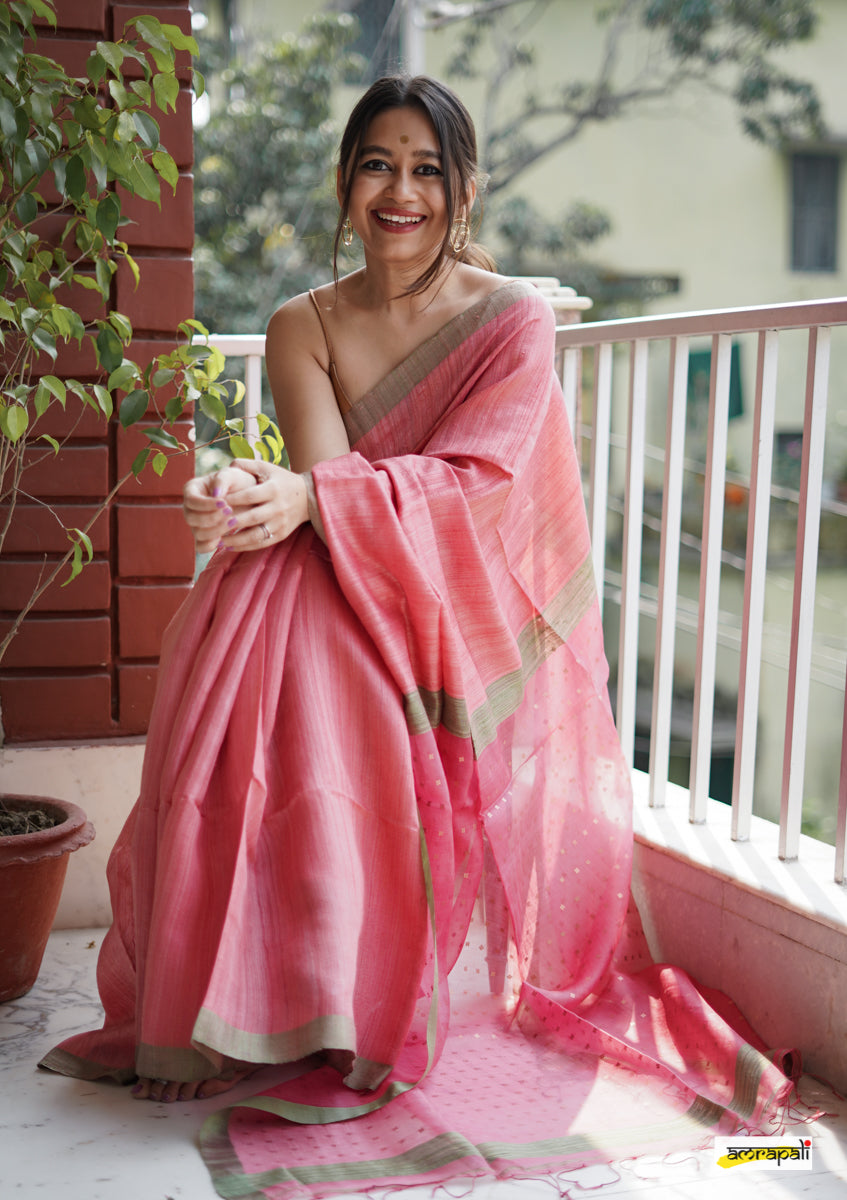 Handwoven Pure Matka with Woven Gold Sequins – Amrapali Boutique
